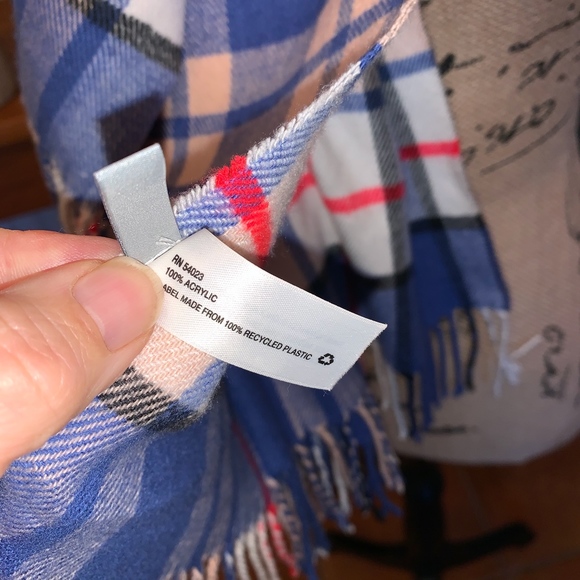 GAP | Accessories | Gap Cozy Exploded Dark Wisteria Plaid Scarf Shawl | Poshmark